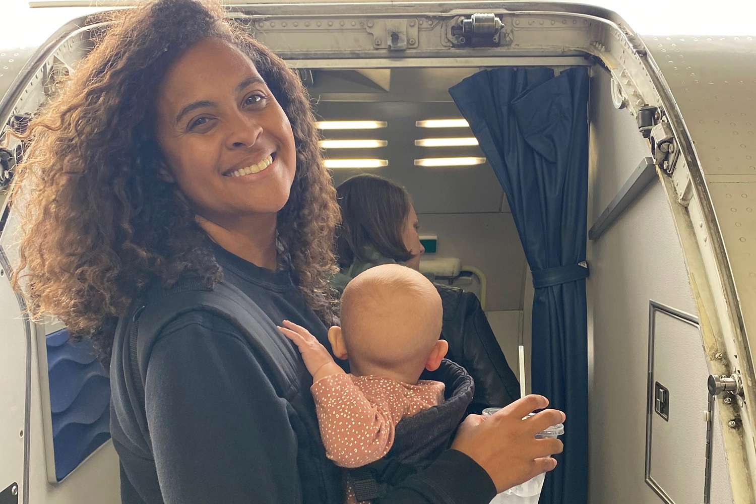 Mom creates SkyMiles account for her kids when they're young. Now she's ...