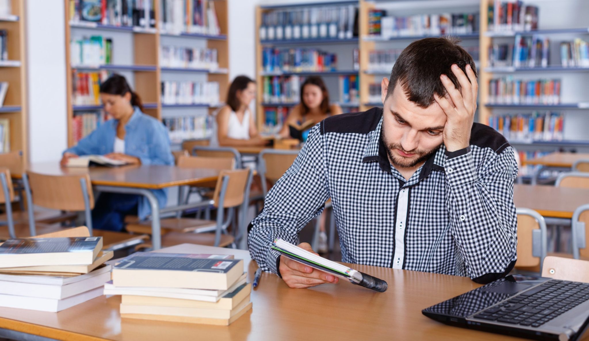 Gen Z are arriving to college unable to even read a sentence—professors ...