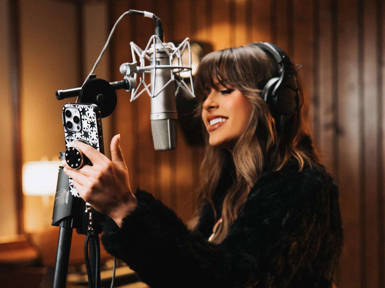 Where's Ella Langley? Fans disappointed she wasn't on the Houston Rodeo ...