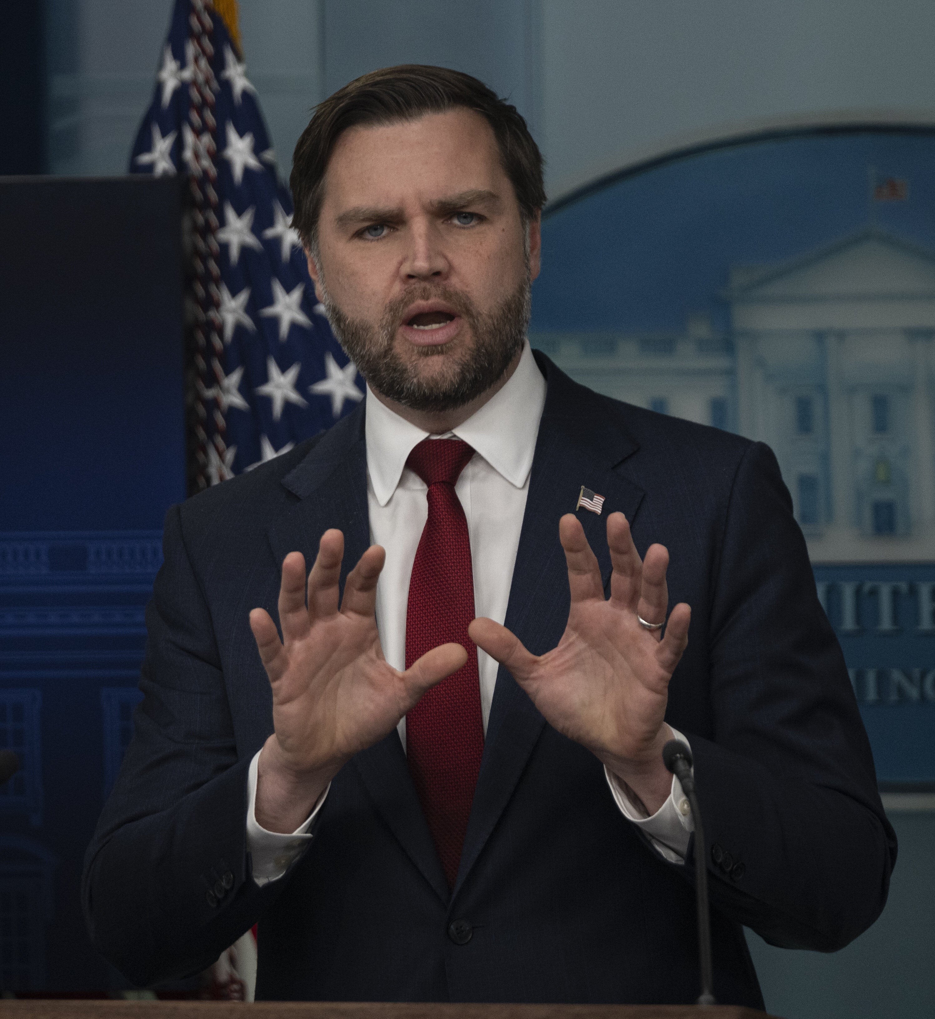 Catholic newspaper condemns convert JD Vance's ICE shooting defense: 'A ...