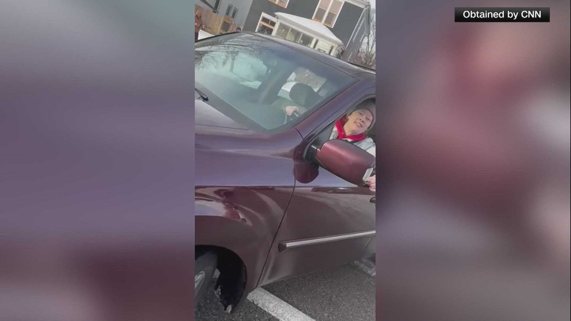 Graphic: New video shows confrontation between ICE officer, Renee Good ...