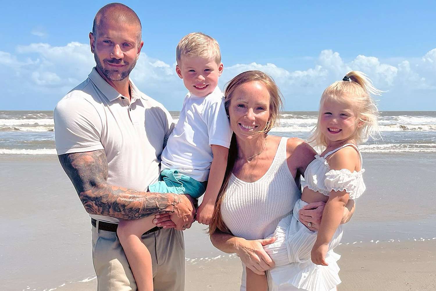 Mina Starsiak Hawk's kids are 'excited' for her 'to build houses again ...