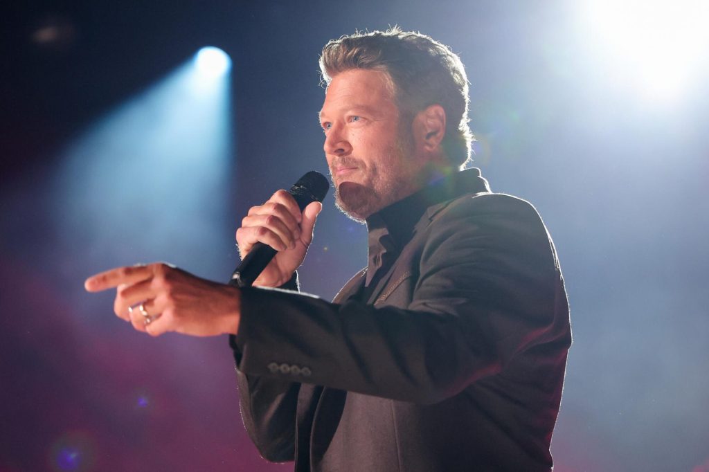Blake Shelton marks milestone 30th country airplay chart leader