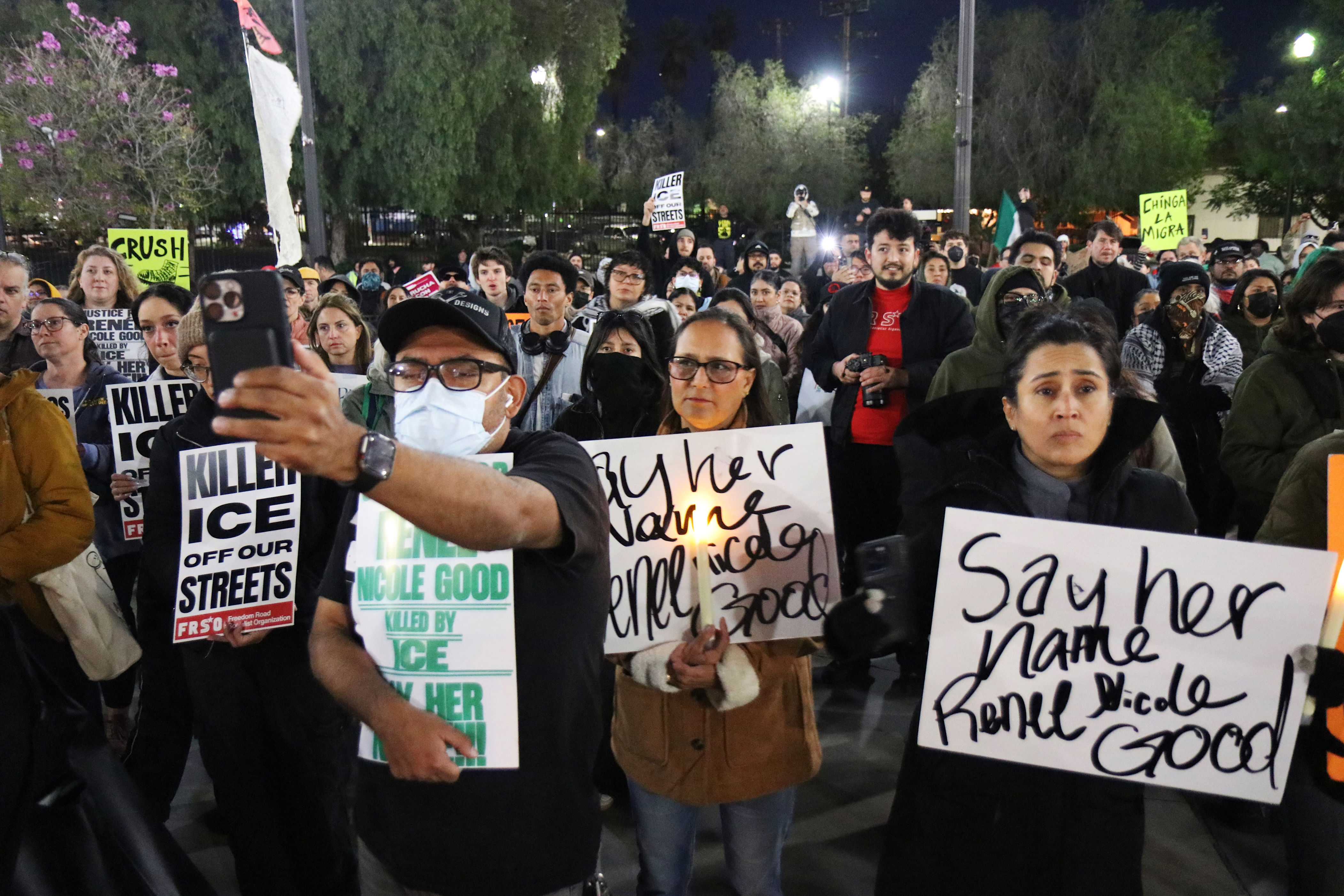 Manifestantes en Los Ángeles: 'Ninguno de nosotros está a salvo'