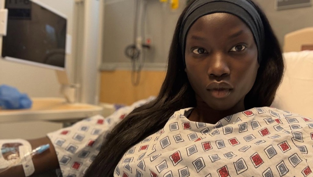 Supermodel Anok Yai, 28, undergoes life-saving procedure due to sepsis ...