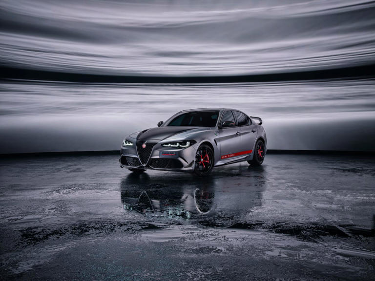 Alfa Romeo Giulia Quadrifoglio Luna Rossa is a sports sedan inspired by ...