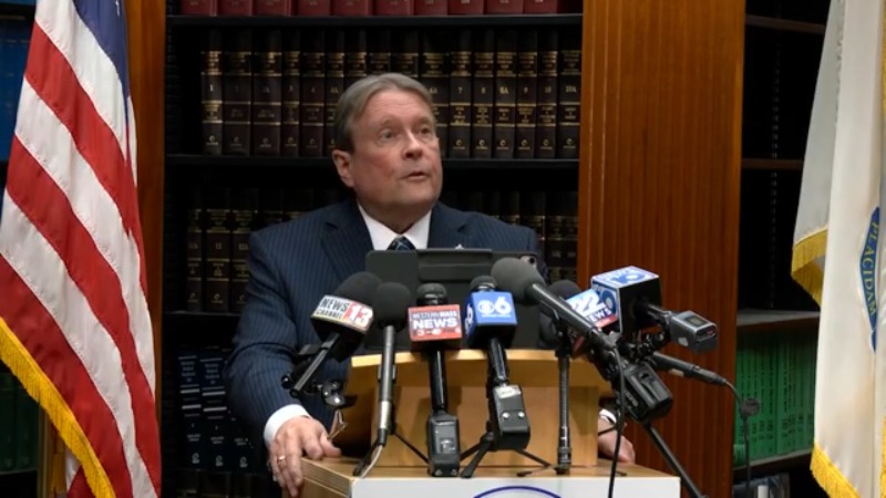DA shares more details on officer involved shooting in Hinsdale