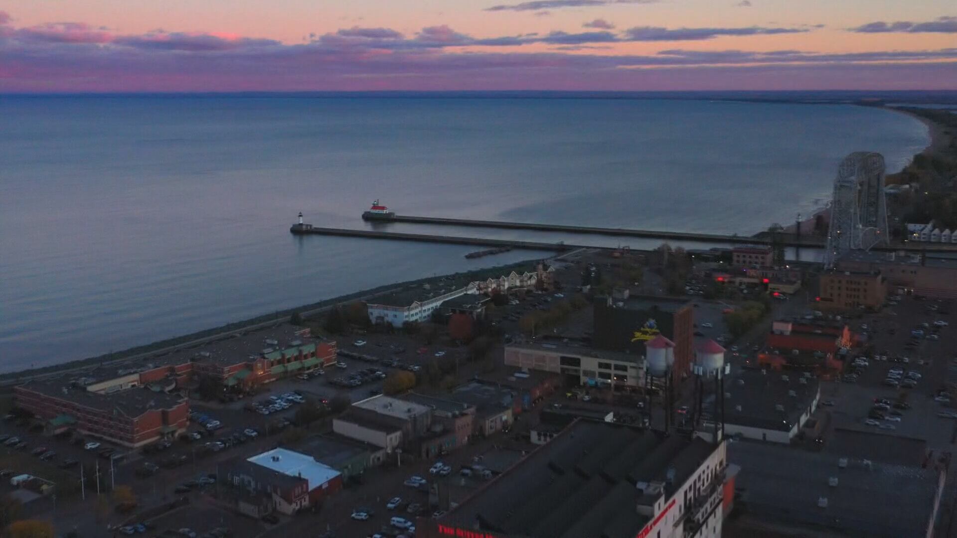 Great Lakes water levels drop below average for first time in over a decade