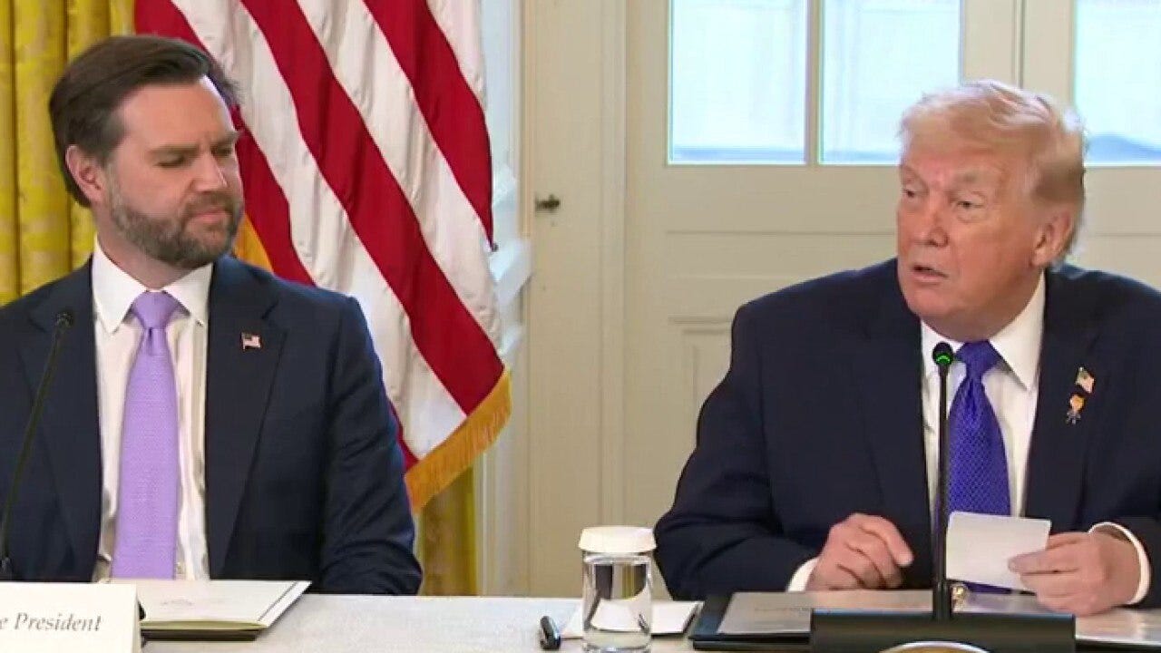 President Trump meets with big oil executives to discuss Venezuela