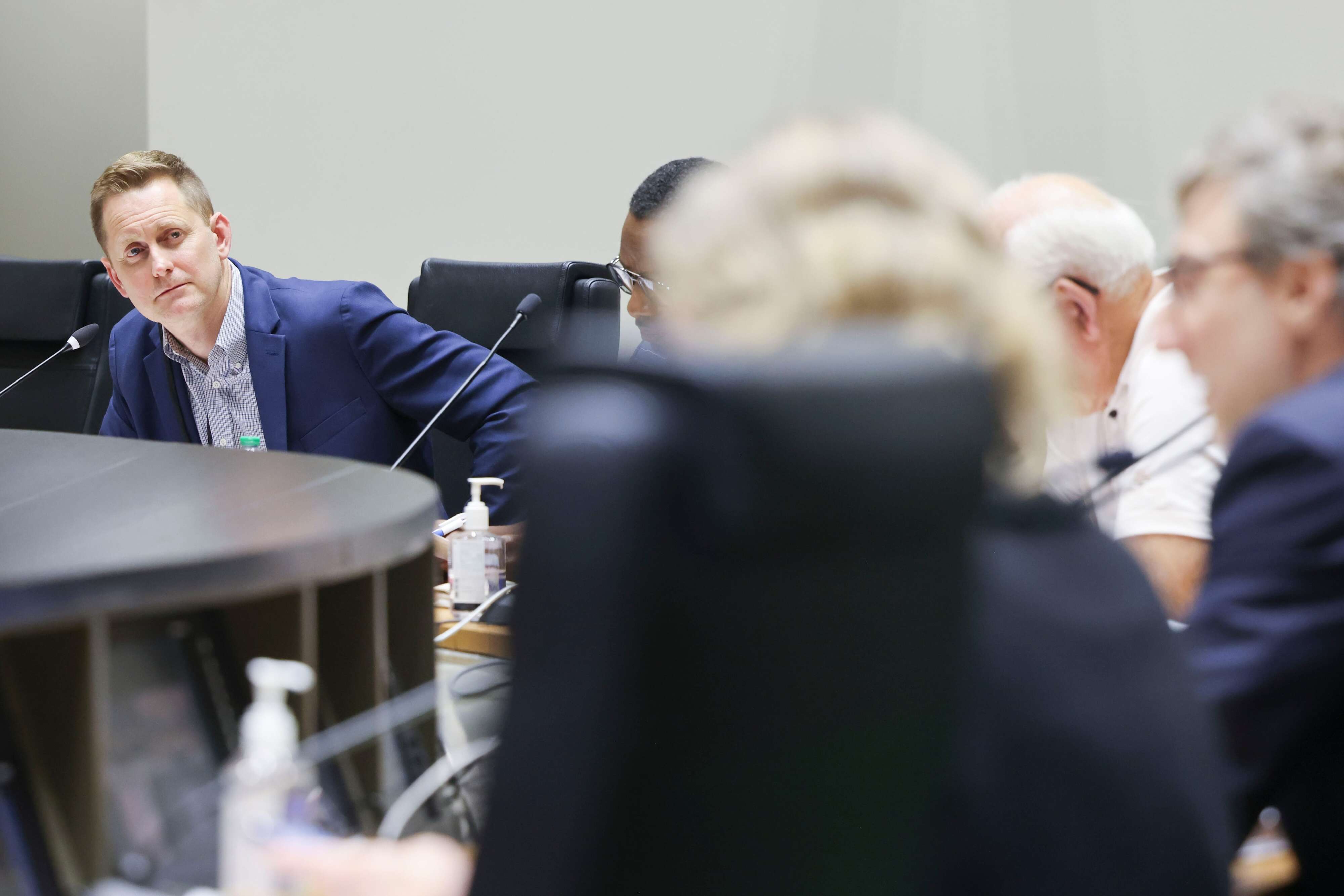 Dallas police oversight board seeks routine reports on officers’ work ...