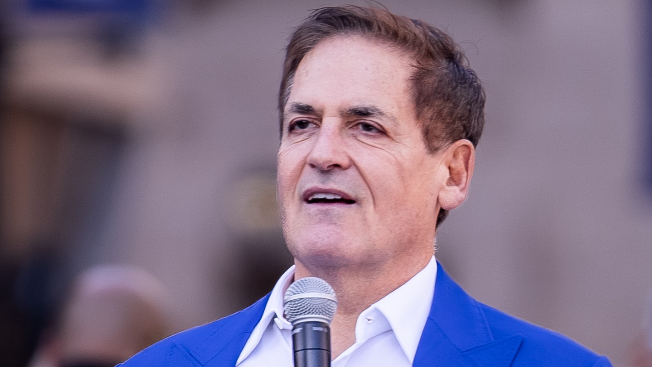 Mark Cuban says AI is "stupid," but skipping it will wreck your business