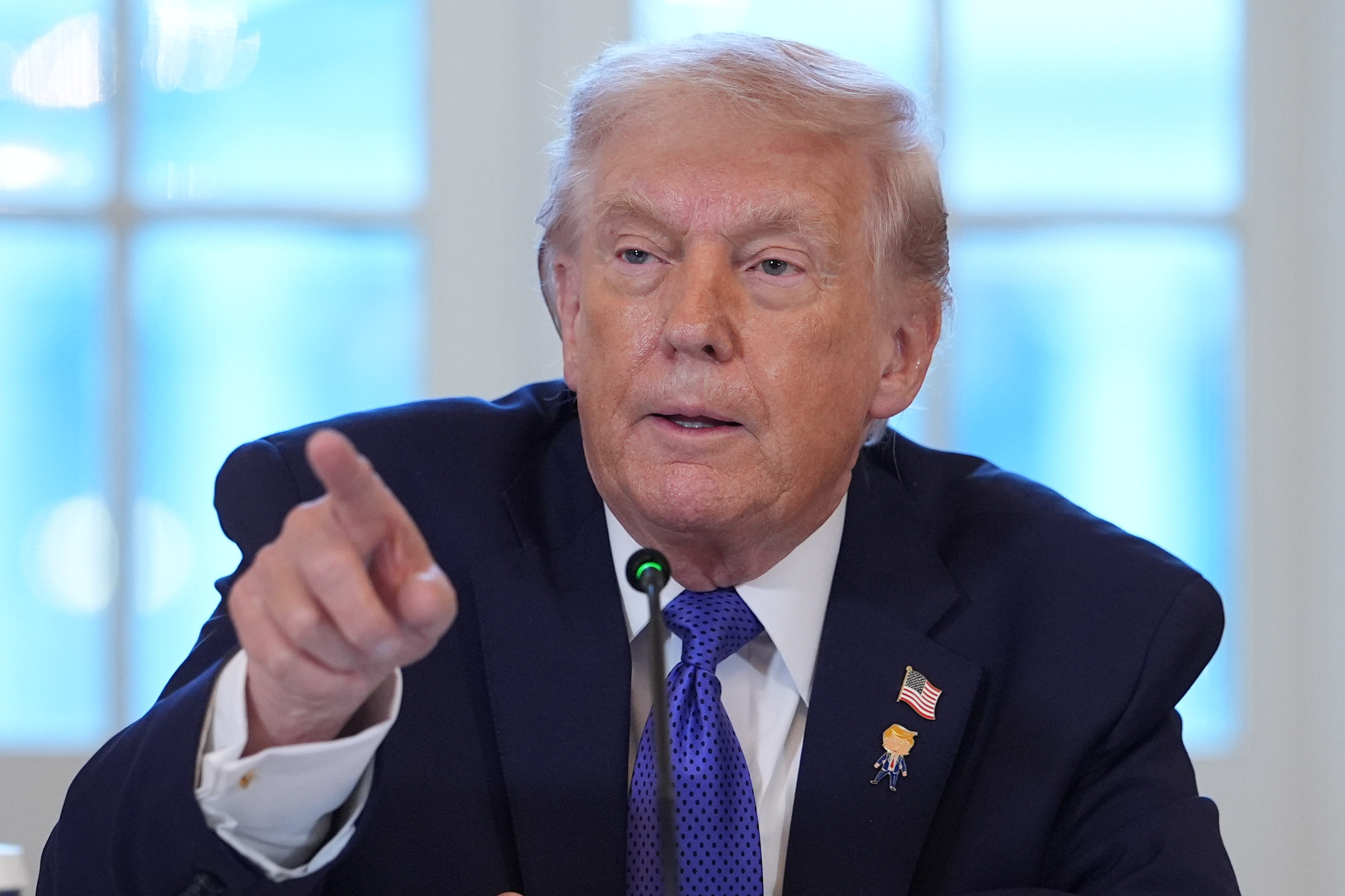 Venezuela is 'uninvestible' for now, Exxon CEO tells Trump in White ...