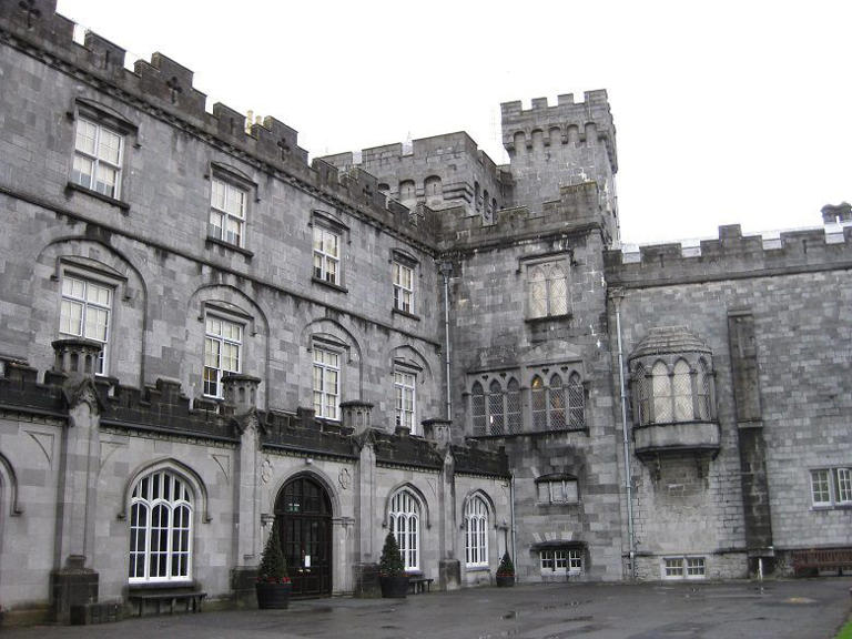 Visiting Kilkenny Castle in Ireland: Everything you need to know
