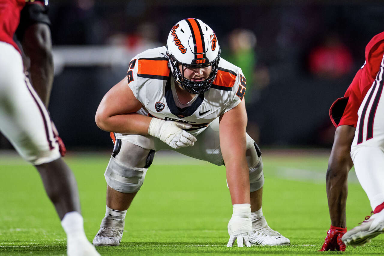 Texas Longhorns add offensive lineman from Oregon State in transfer portal