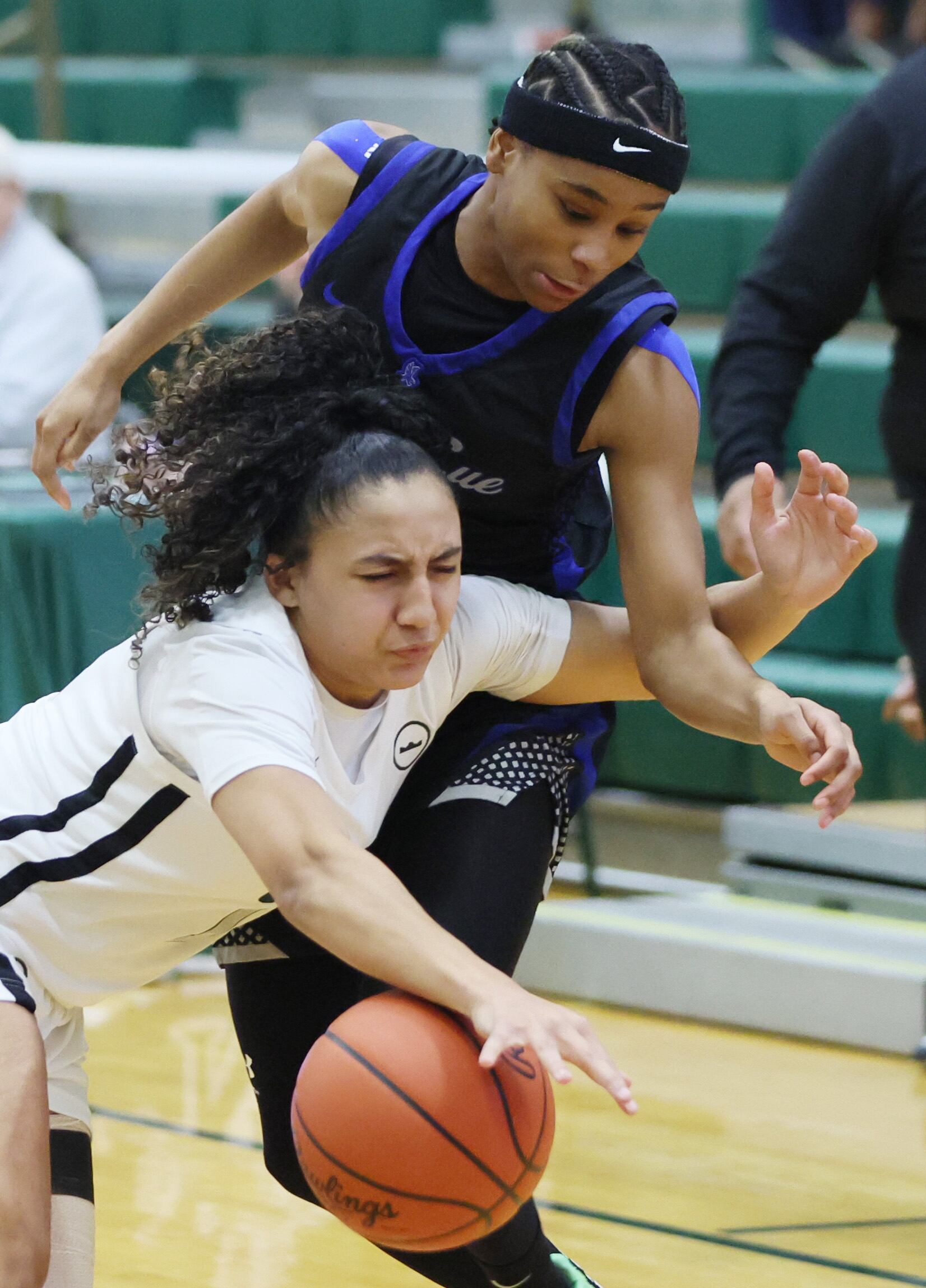 Dynamic duo powers St. Vincent-St. Mary girls basketball toward ...