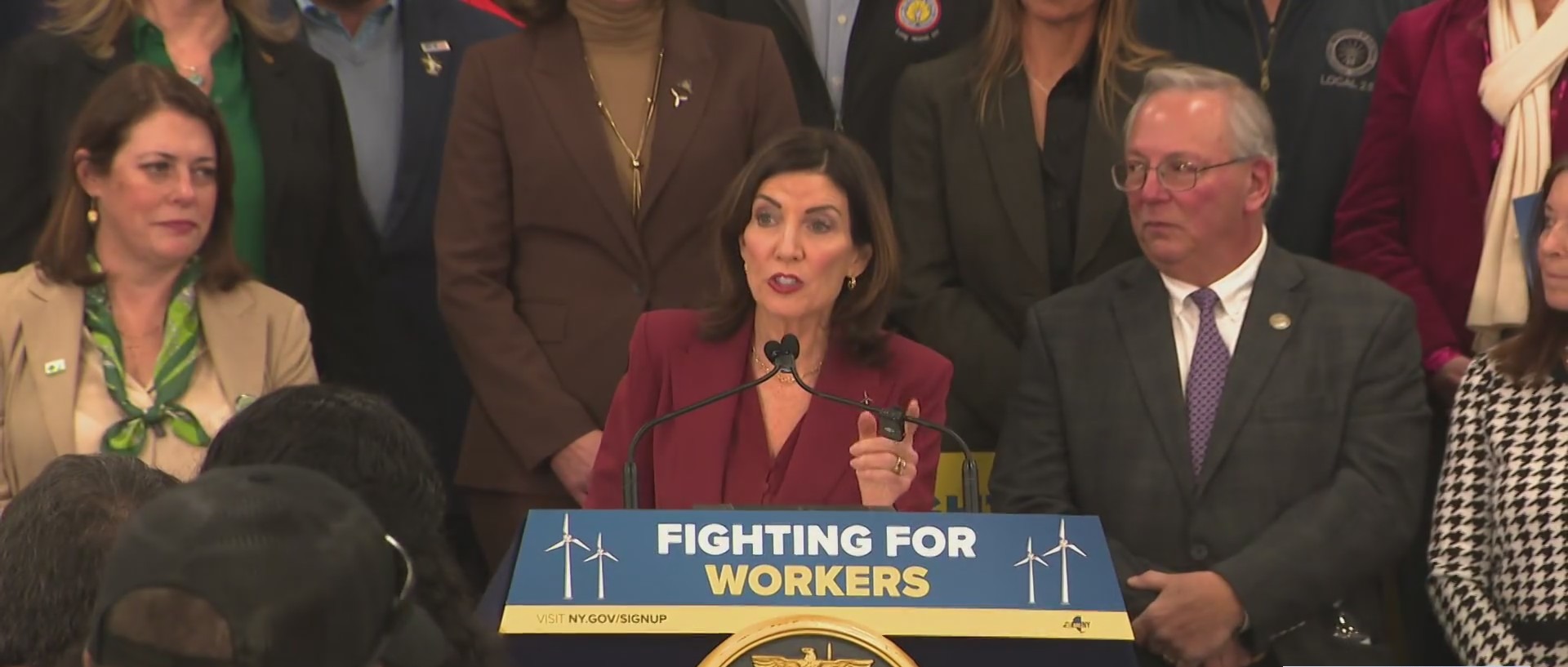 Hochul and union members rally against Trump's wind project suspension