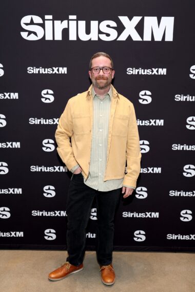 Netflix orders ‘A Hundred Percent’ comedy with Nick Kroll & more