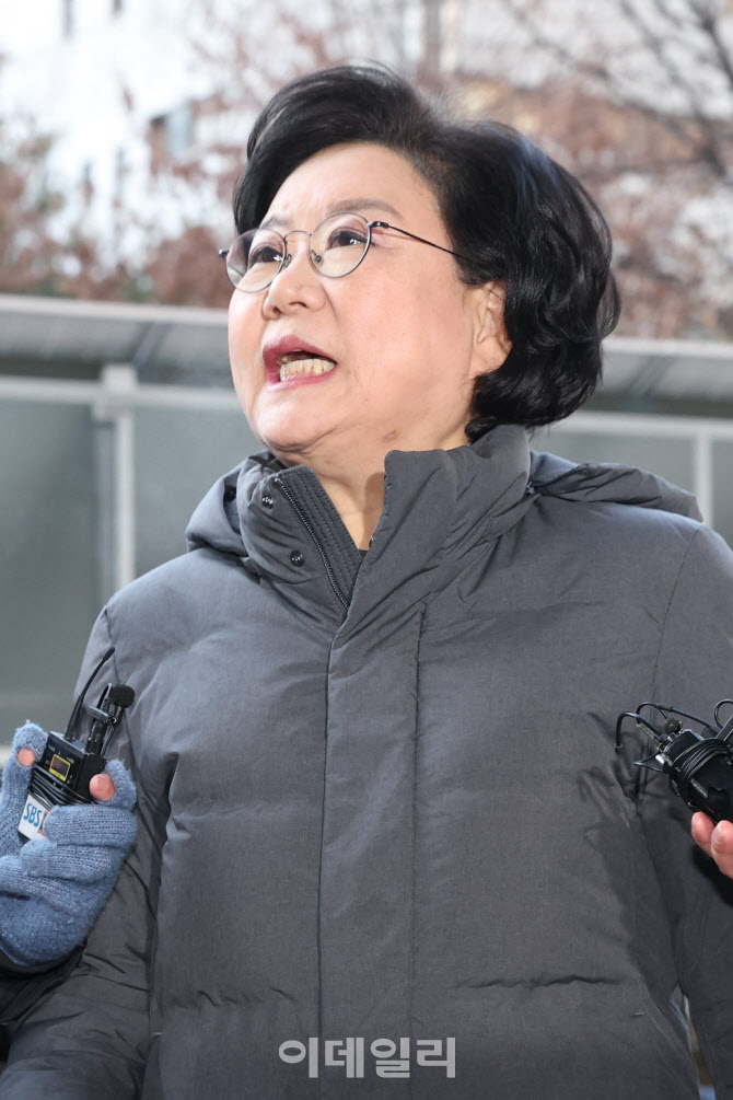 국힘 “이혜훈은 레드카드”…자진 사퇴 촉구