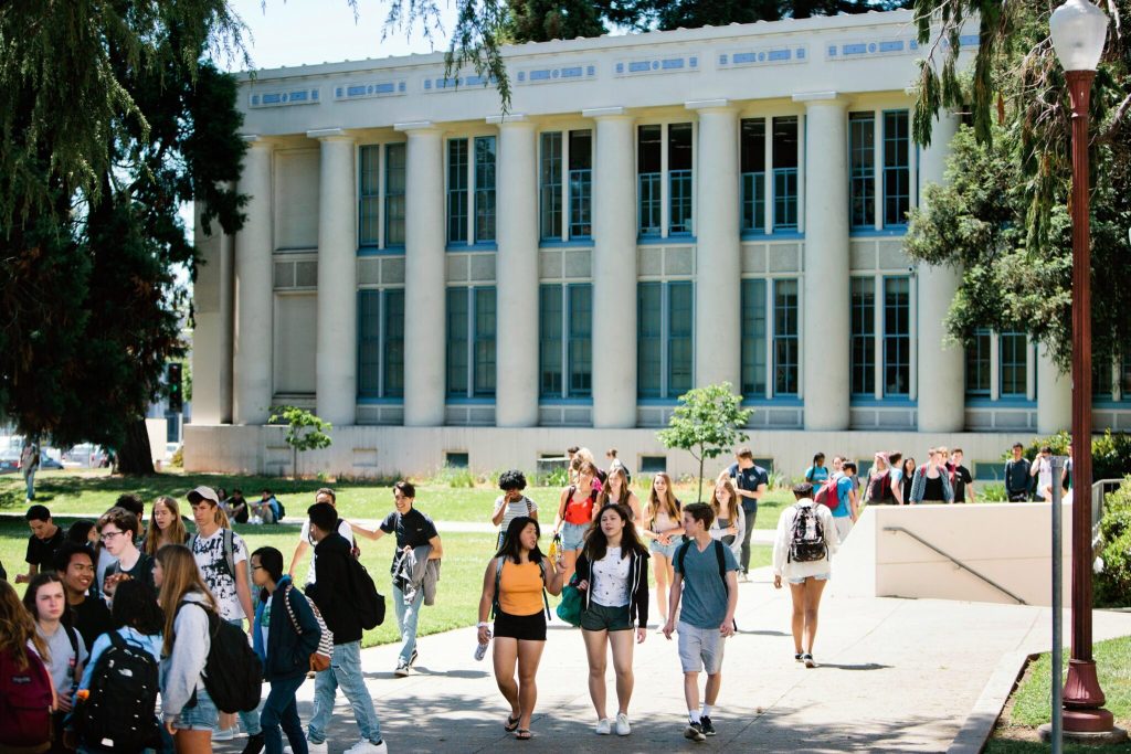 California scores poorly in children’s health and education, report ...