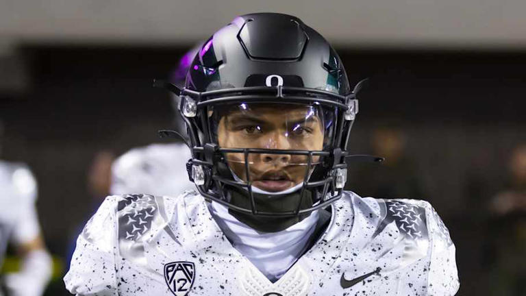 Oregon Ducks add two running backs ahead of Indiana