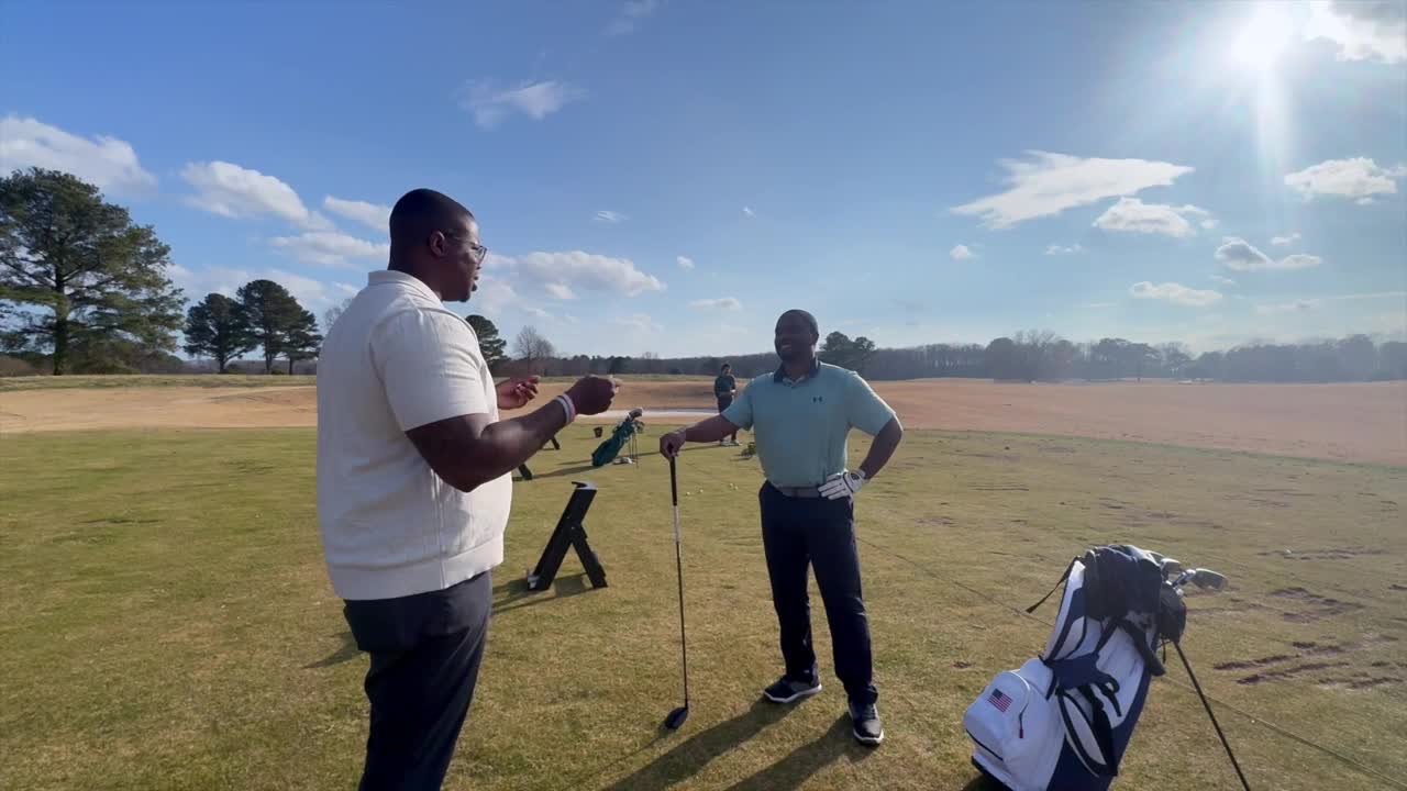 Virginia Beach golfers take advantage of unusually warm January weather at national course