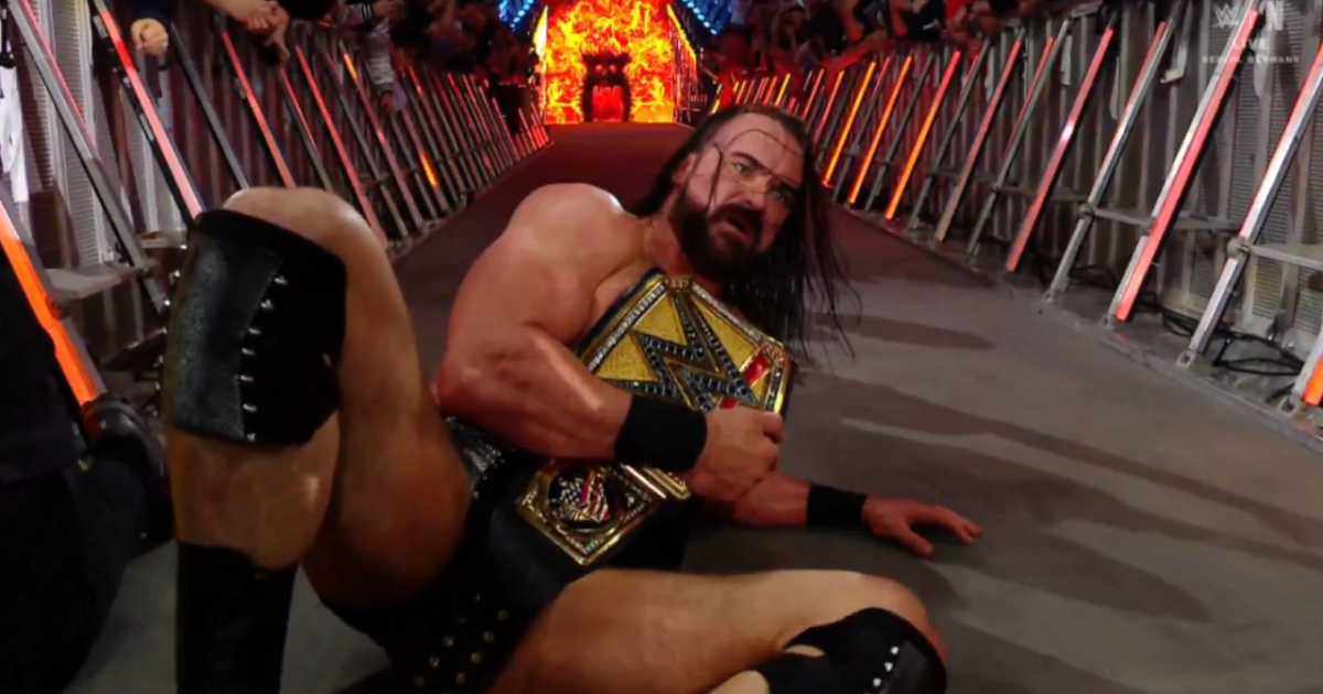 Backstage update on huge WWE title change on SmackDown - report