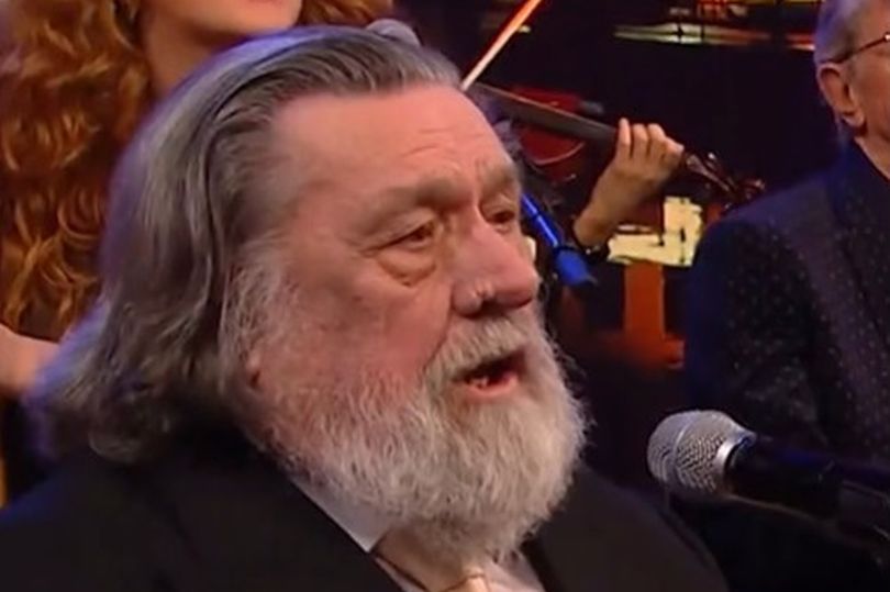 Royle Family star brings house down with Late Late Trad special performance