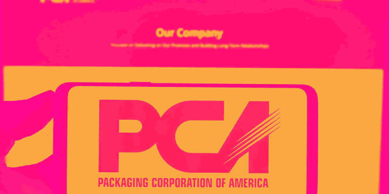 Packaging Corporation of America (PKG): Buy, sell, or hold post Q3 ...