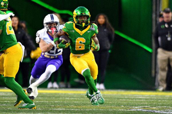 Oregon's Noah Whittington available, doesn't start vs. IU