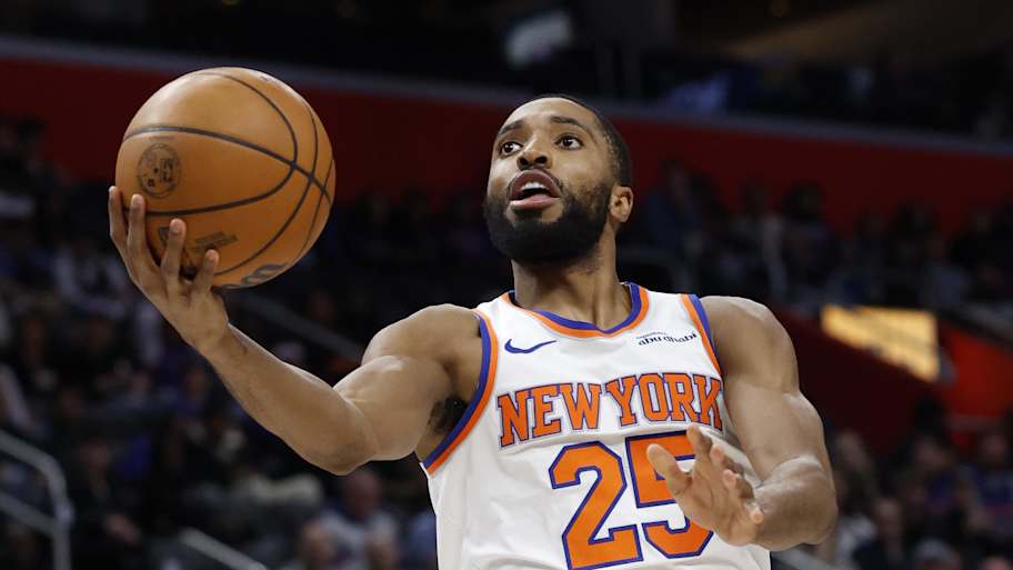 Knicks compare each other to dogs in hilarious roast