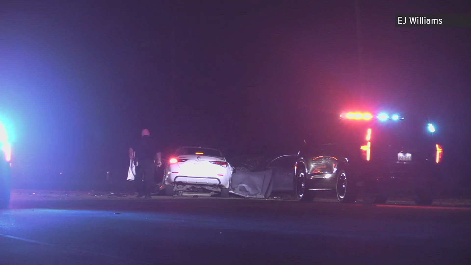 Two killed in head-on wreck along Texas Hwy 105 late Thursday night ...