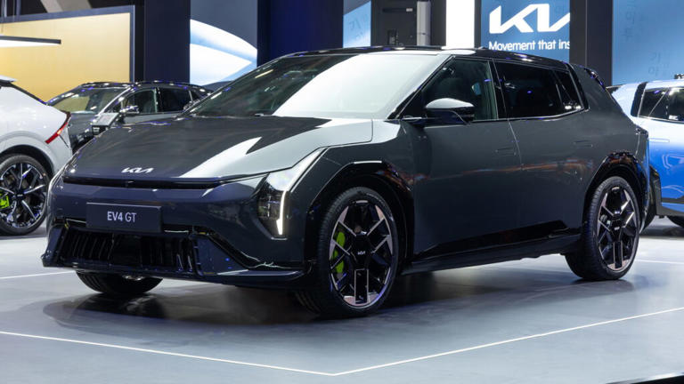 Detroit’s big auto show has just one reveal, and that’s not a typo