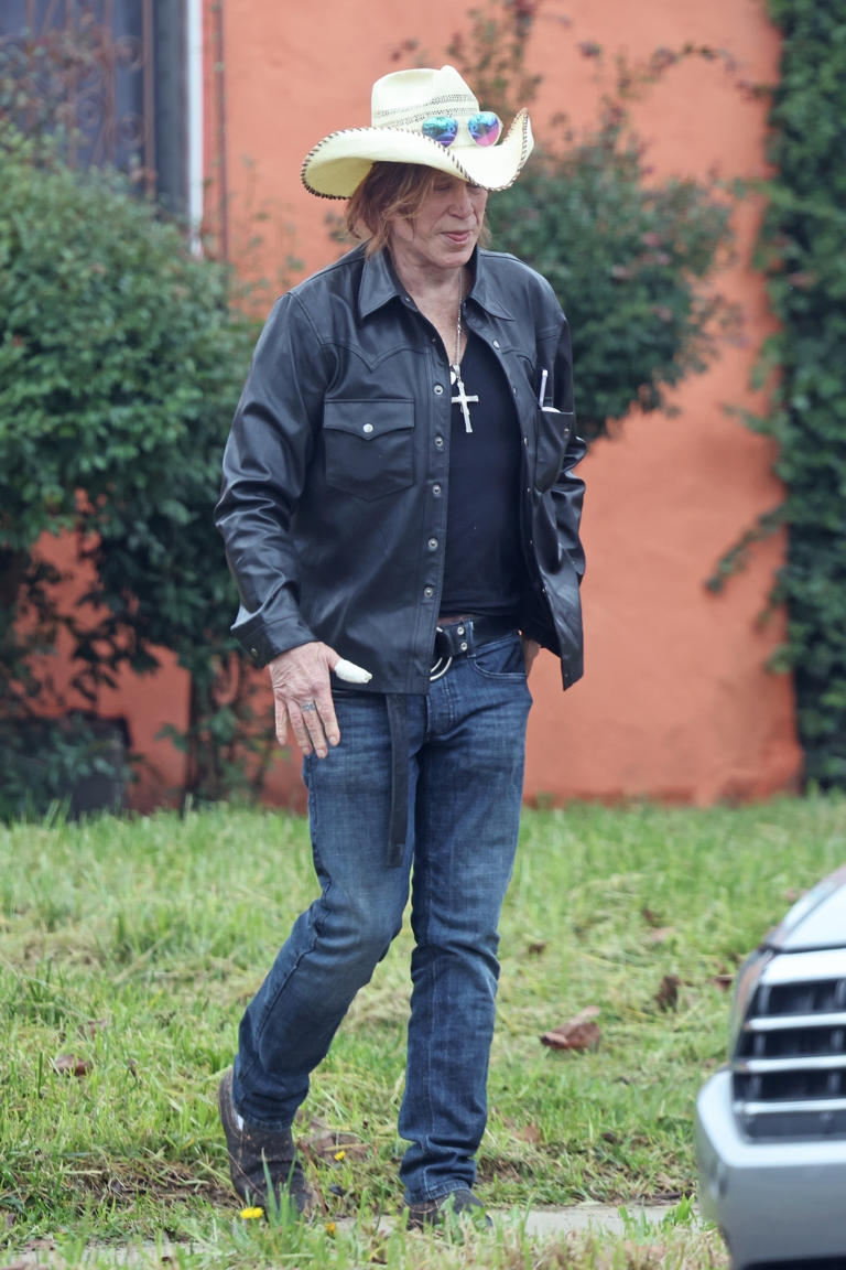 Why Mickey Rourke is rejecting job offers despite being evicted from LA ...