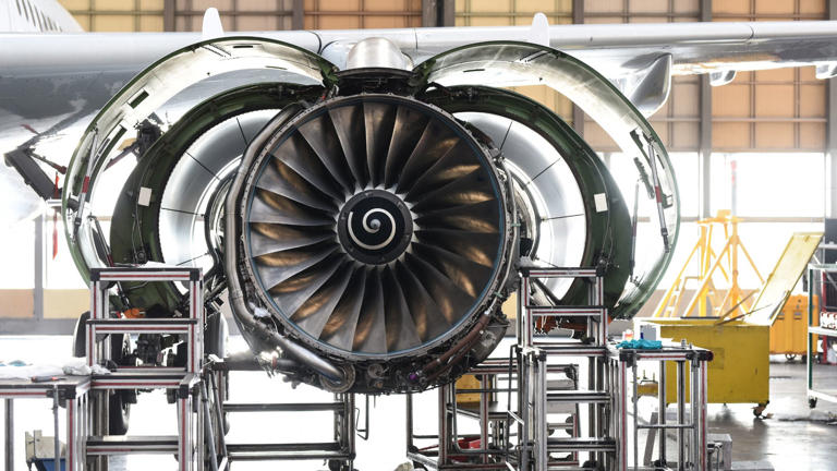 New metal material could enable shape-shifting aircraft wings that ...