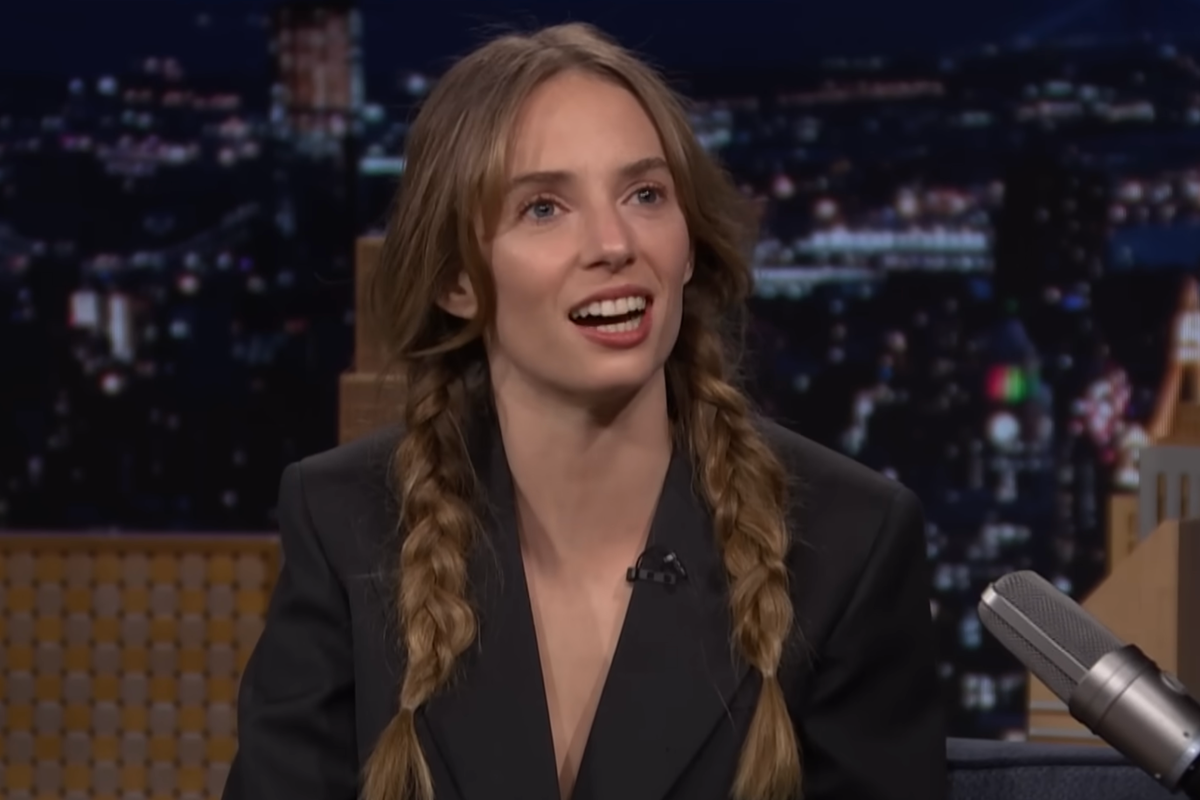 Stranger Things fan lost bet using Maya Hawke’s obscure hints