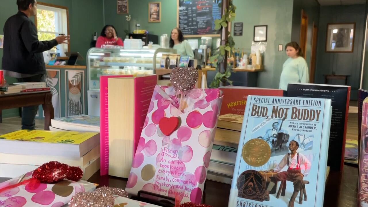 New bookstore and bakery opens in Jefferson County