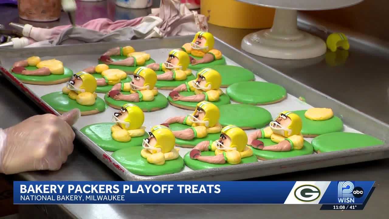National Bakery and Deli selling Packers treats for Saturday playoff game