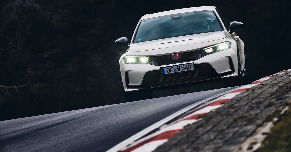 2026 Honda Civic Type R price creeps up to $48,090