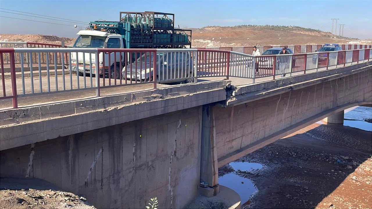 Marrakech: Sudden ground collapse forces closure of Oued Tensift bridge