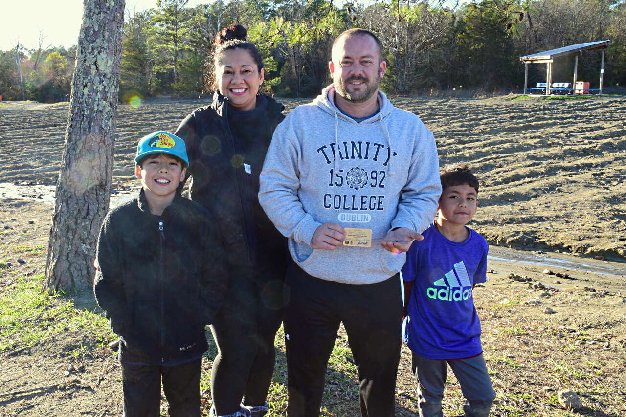 Siri helps Texas man uncover rare diamond at state park