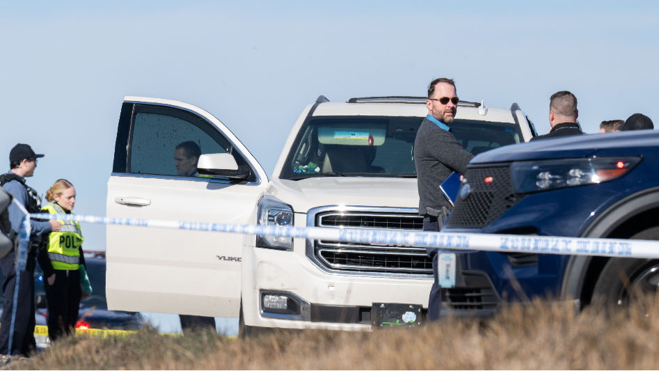 Suspected road rage homicide shuts down US 71 southbound lanes in ...