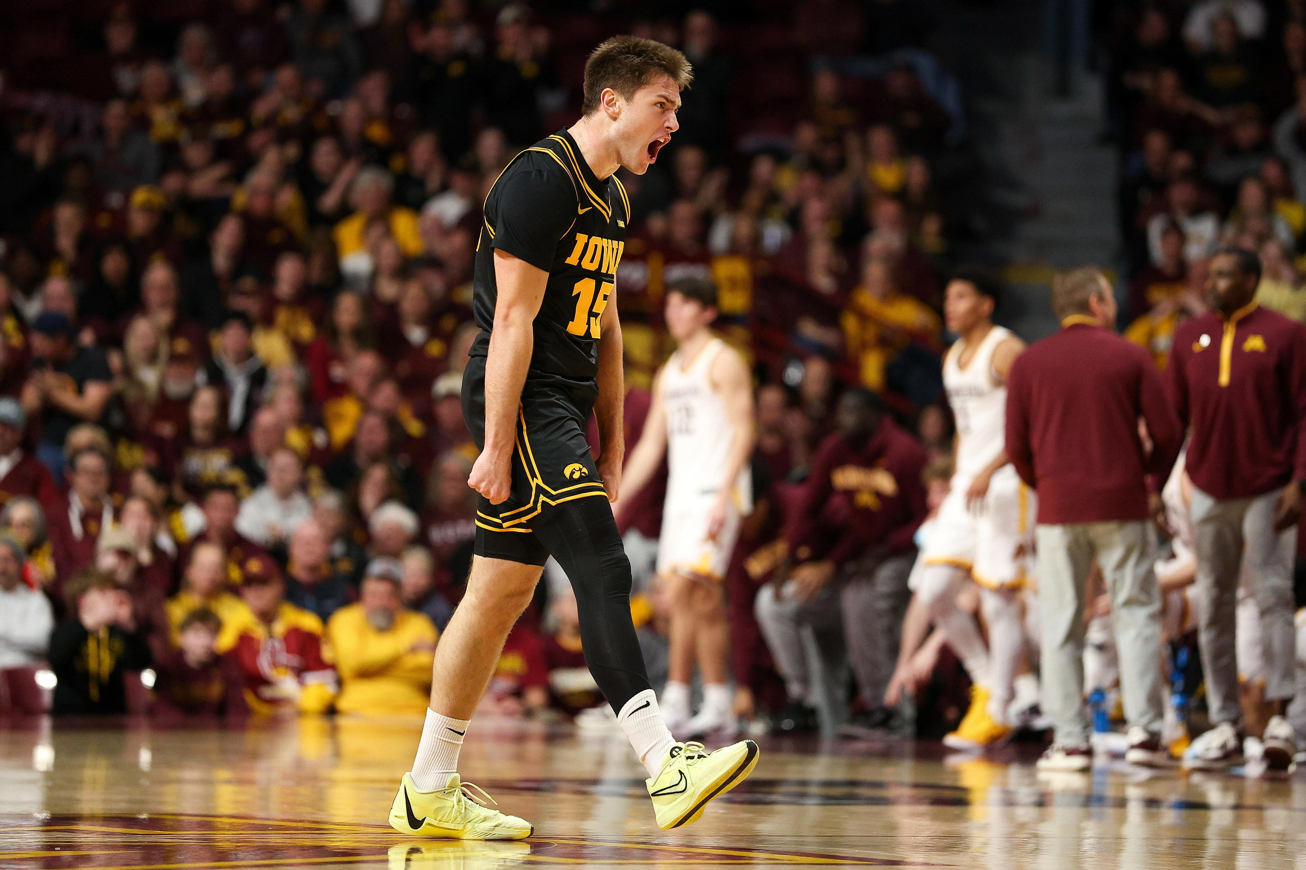 ESPN NCAA tournament bracketology sees Iowa basketball seeding slide