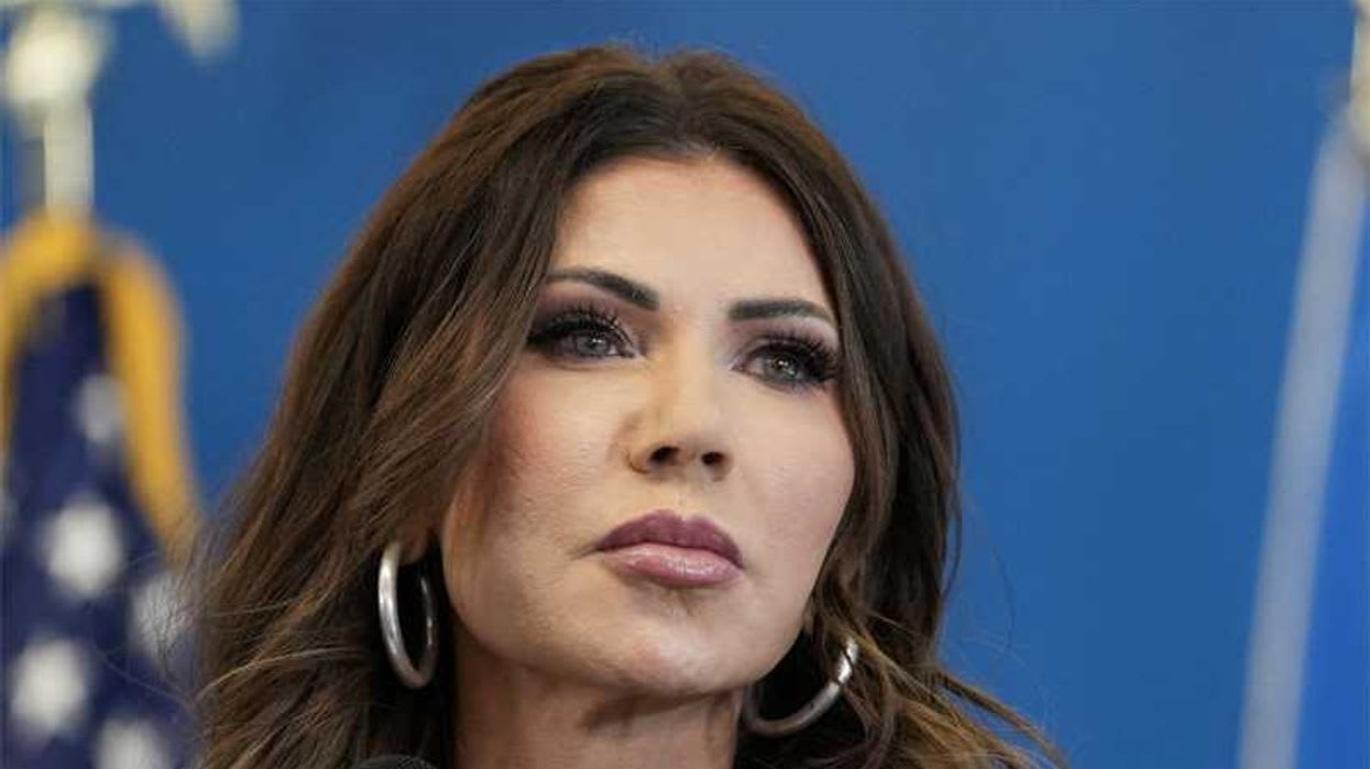 Kristi Noem called out by conservative outlet for using killing of MN ...