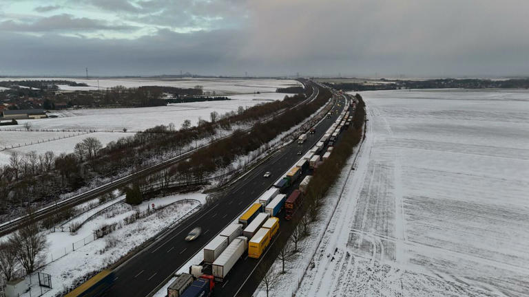 La tempesta Goretti travolge mezza Europa: dalla Germania a Londra neve ...