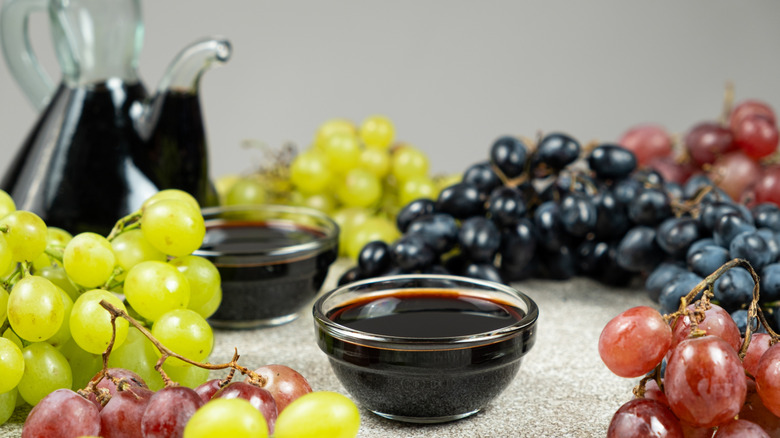 The difference between balsamic vinegar and balsamic glaze (and when to ...