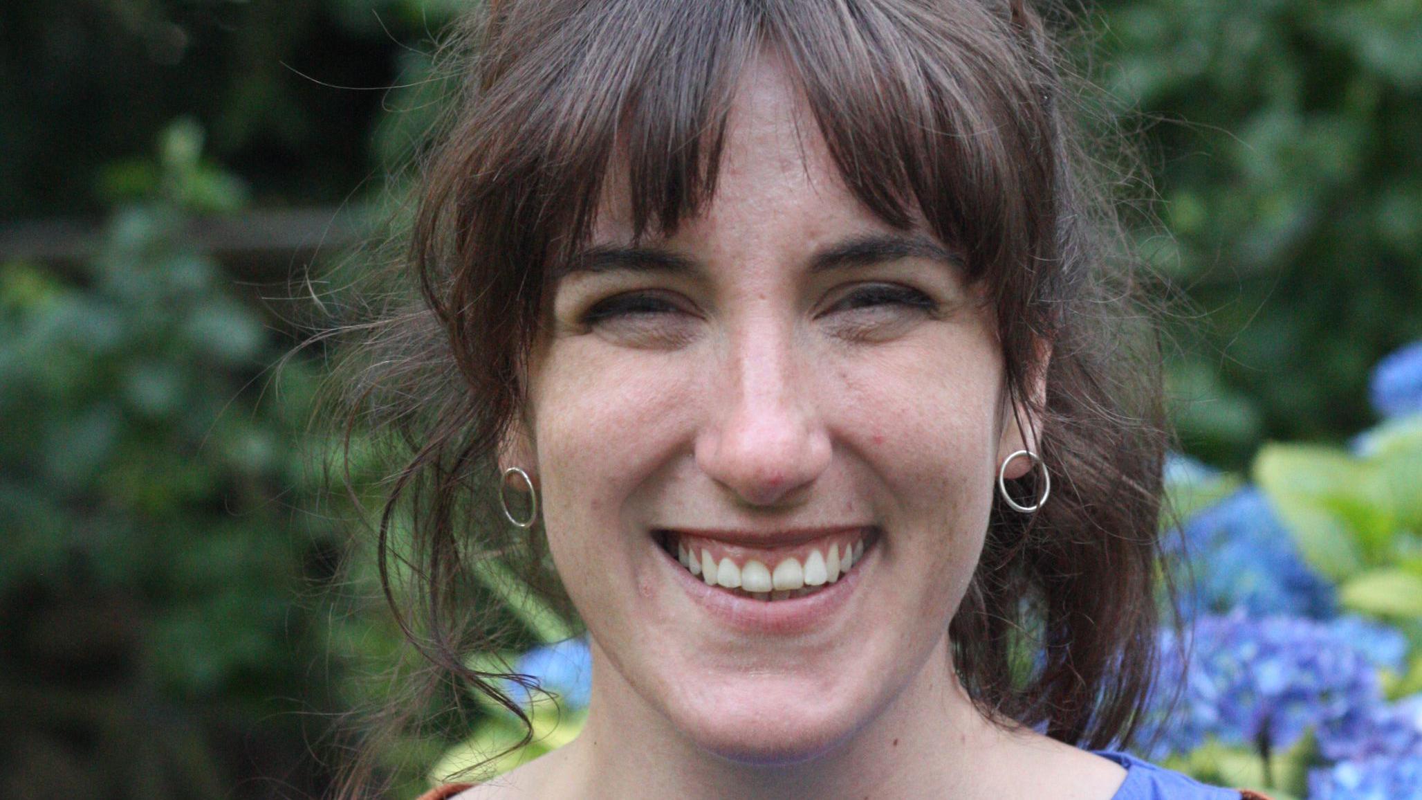 Teacher backs new way for students to learn Manx