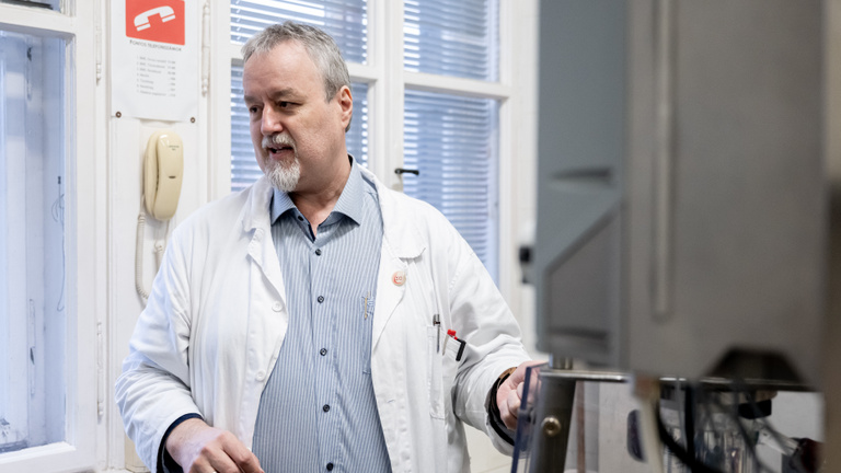 Vállvetve a Richterrel: így változtatta meg egy BME-s vegyészmérnök ...