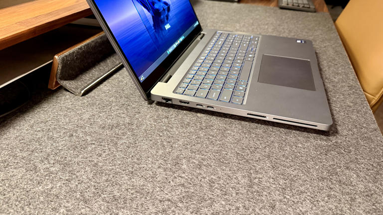 Dell Pro Max 16 Plus mobile workstation review: Backpack-friendly ...