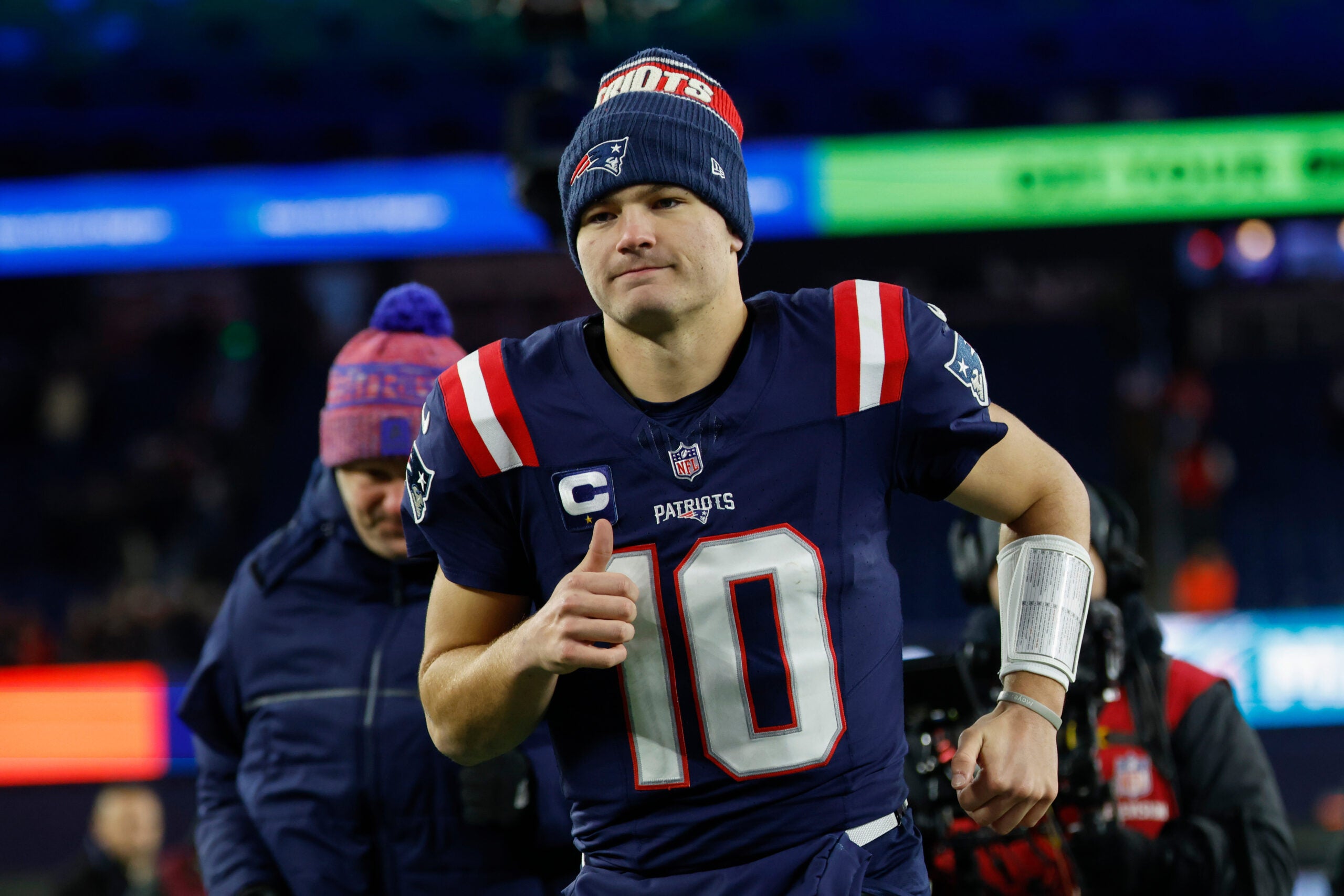 4 things Patriots must do to beat Chargers in wild-card round