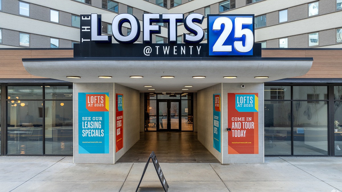 A historic Atlanta apartment building is entering a major mixed-income ...